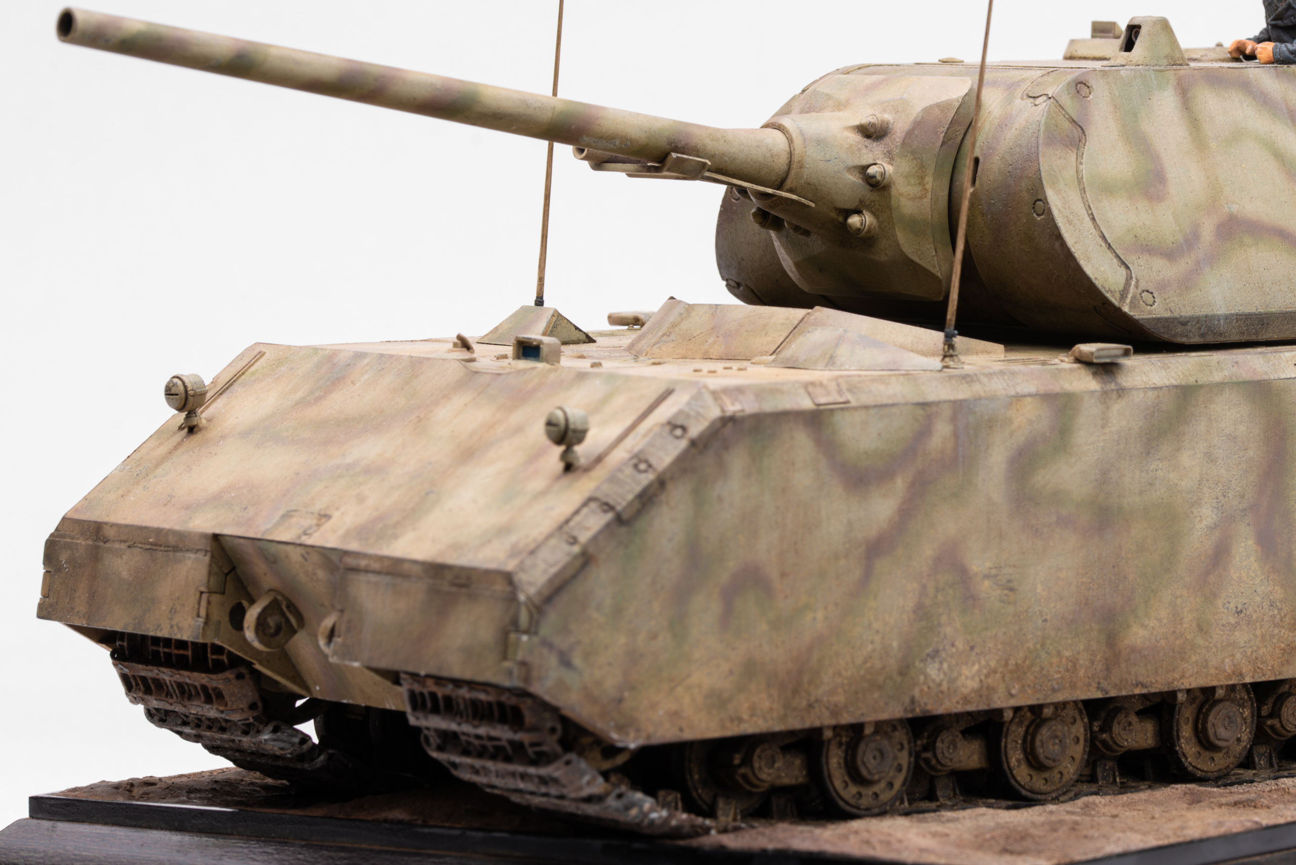Takom Maus V2 1/35 – Cod T Modeling